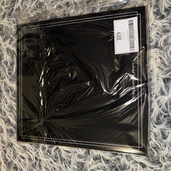Taylor Swift | Media | The Tortured Poets Department Vinyl Display Case ...